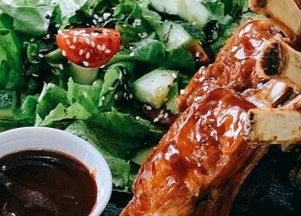 Доставка из ресторана Кухня с акцентом Астрахань